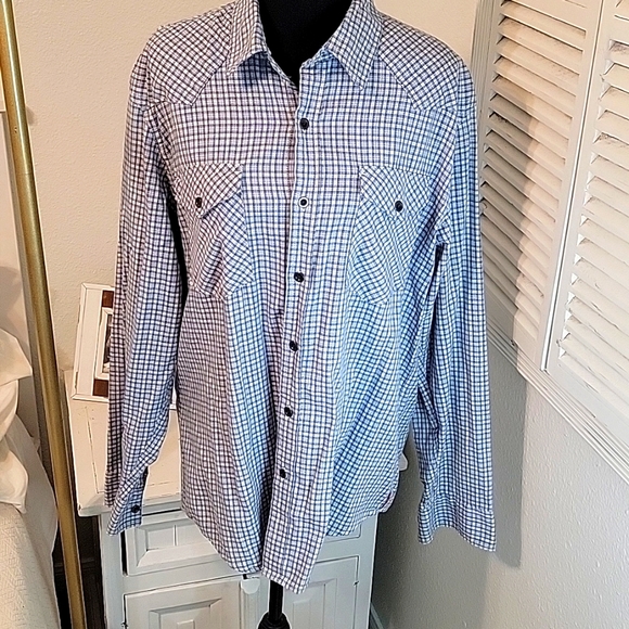 Wrangler | Shirts | Vintage Wrangler Button Down | Poshmark